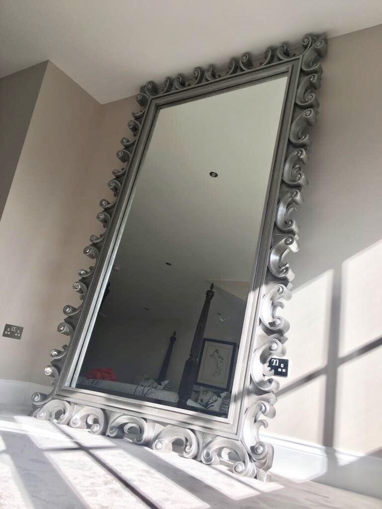 Bespoke jesmonite mirror – bespoke-plaster