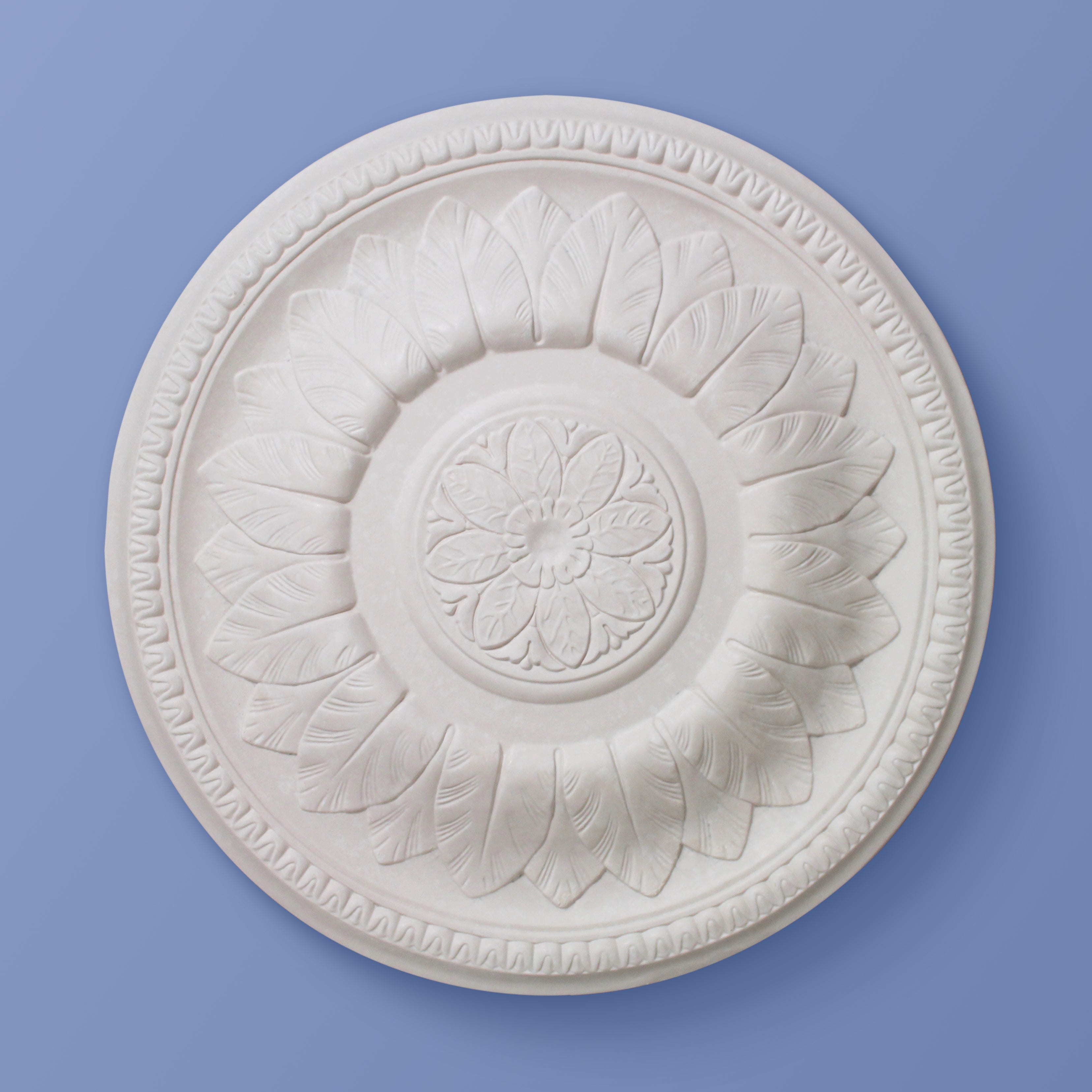Leaf Ceiling Rose - Waterleaf and Flowers - 520mm – bespoke-plaster
