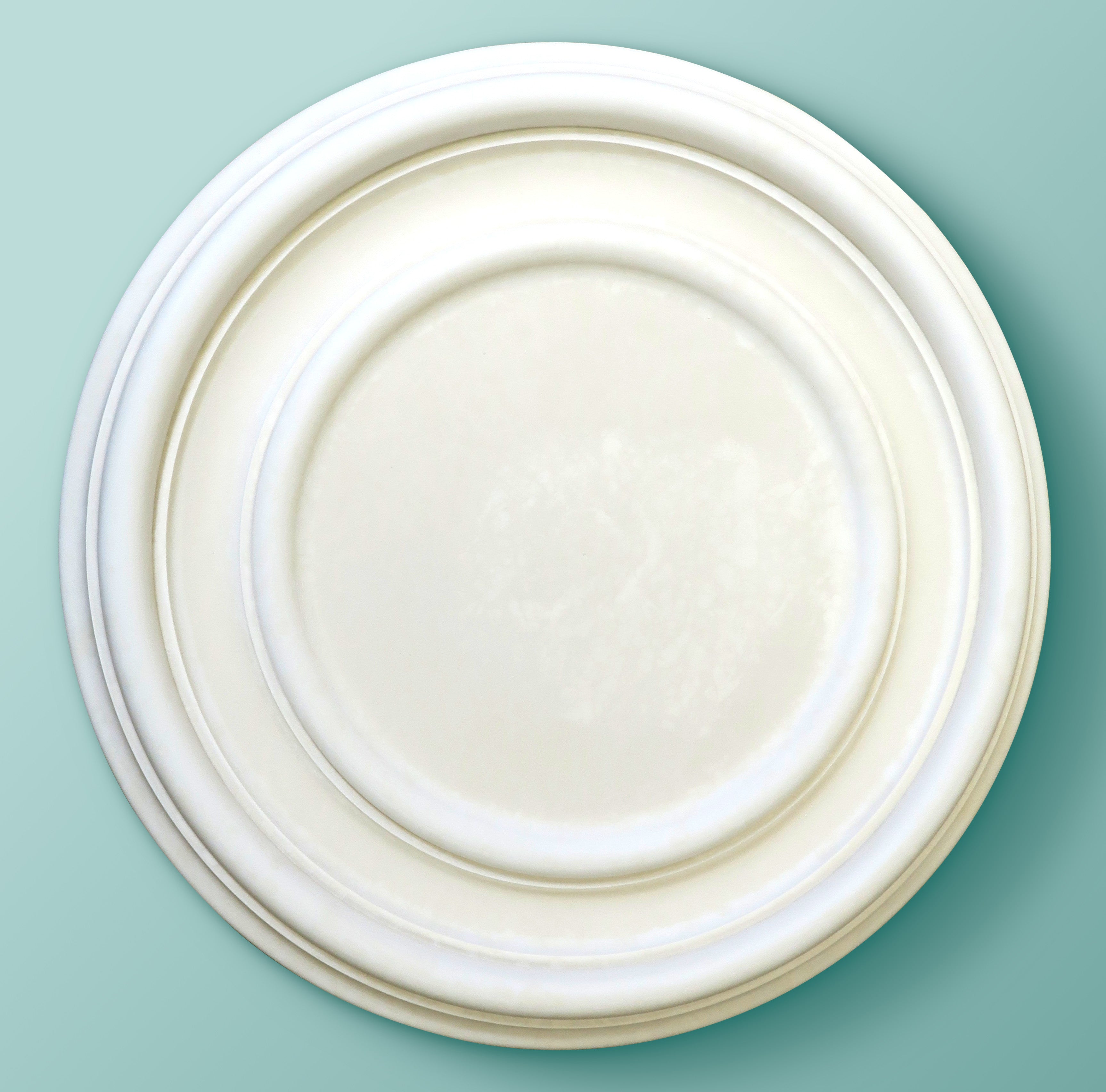 Plain Ceiling Rose - Medium Ovala - 607mm – bespoke-plaster